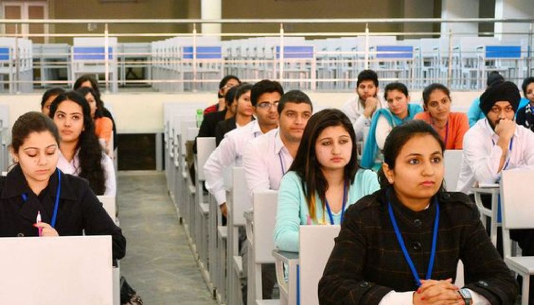 Top 10 Government Jobs in India(2025) | Admissify Blog